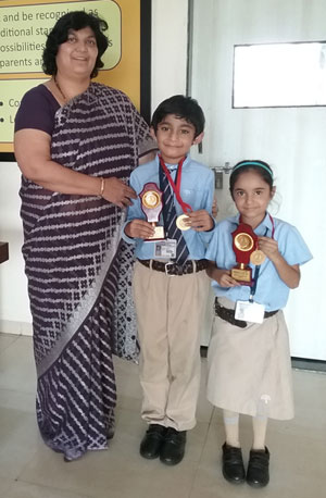 Gold medal and trophy in ABACUS - 2019 | Podar News
